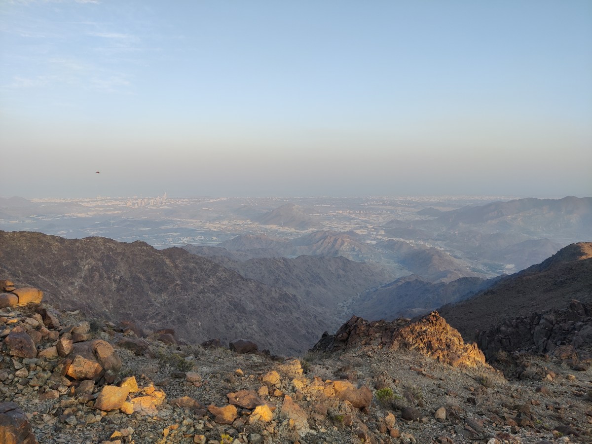Mysteries of Wadi Saham: A Journey Through Time and Nature – Voyagerista